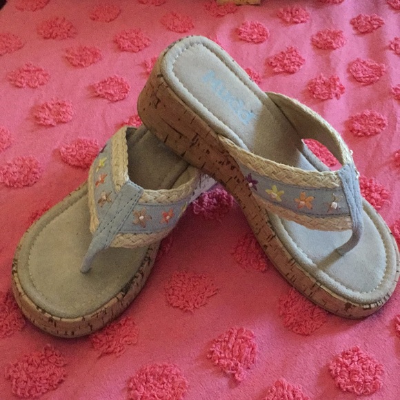 Mudd | Shoes | Mudd Leather Upper Sandals Size 8 | Poshmark
